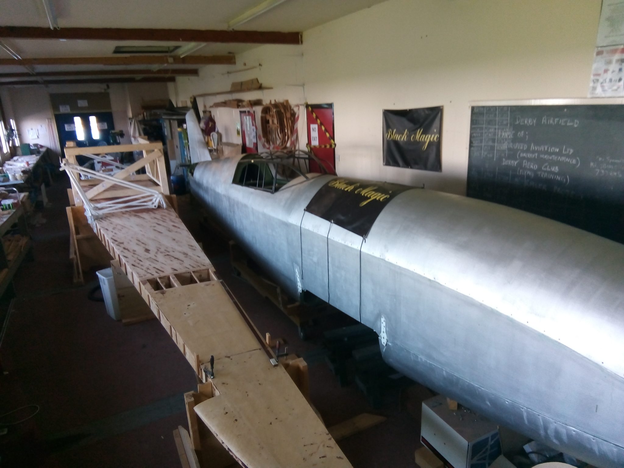 Turn Over Wing Jig G-ACSP “Black Magic” |Comet Racer Project Group